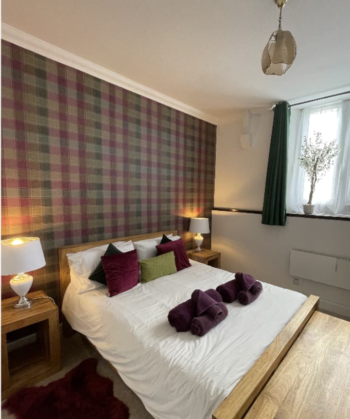 Mini Studio Apartment In Iconic Converted Church - Isle of Arran