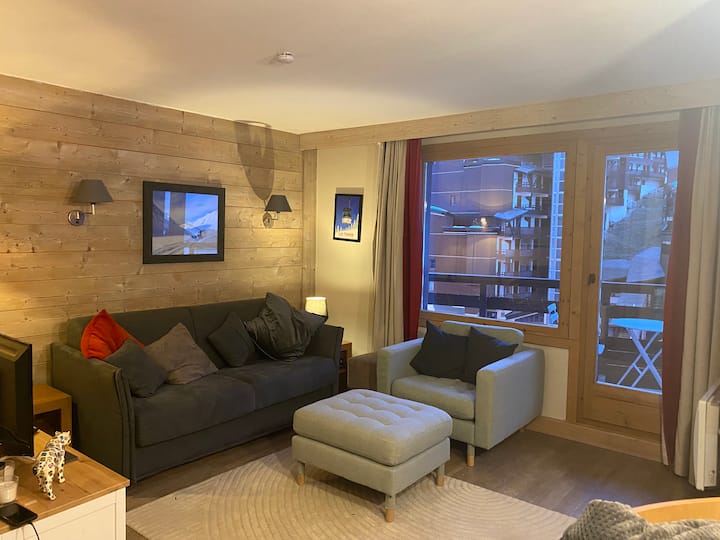 Fantastic Apartment In Ski In / Out Location - Moutiers