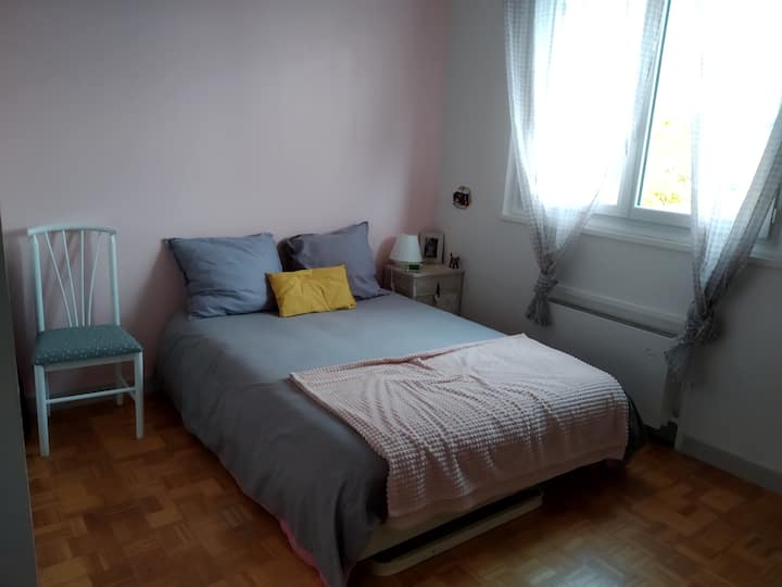 Agréable Maison De Ville Avec Parking Gratuit - Poitiers