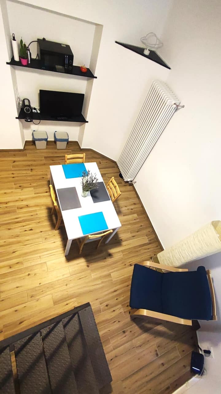 San Bernardo Home, Vicinissimo Acquario. - Genoa