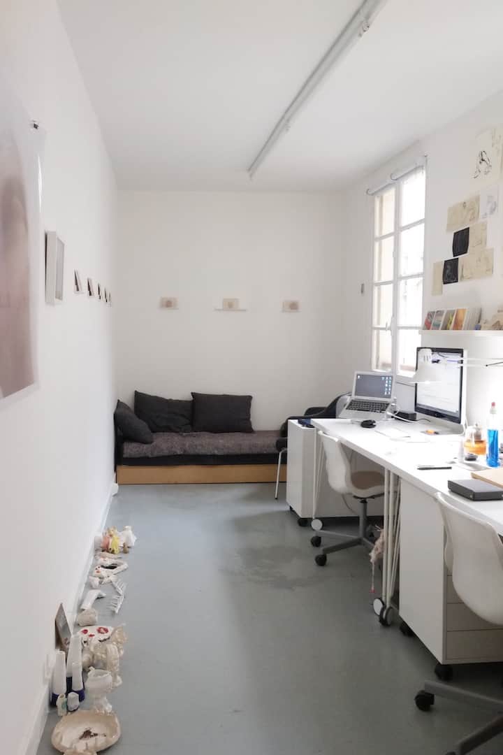 Paris 11e Marché D'aligre - Atelier D'artiste - Vitry-sur-Seine