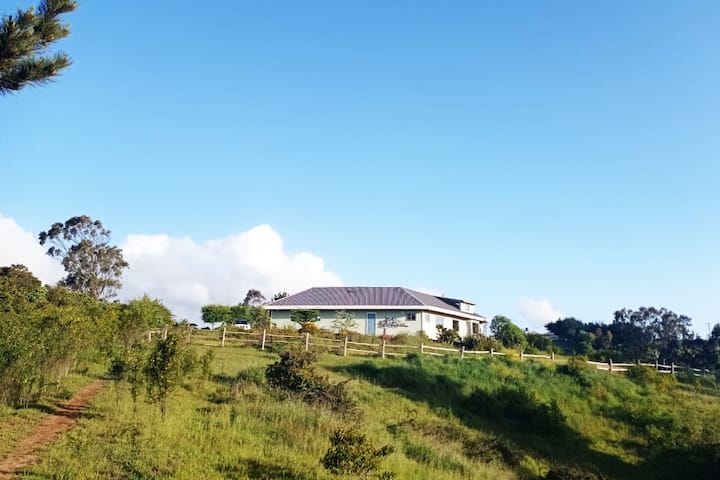 Encantadora Casona En Los Cerros De Buchupureo - Cobquecura