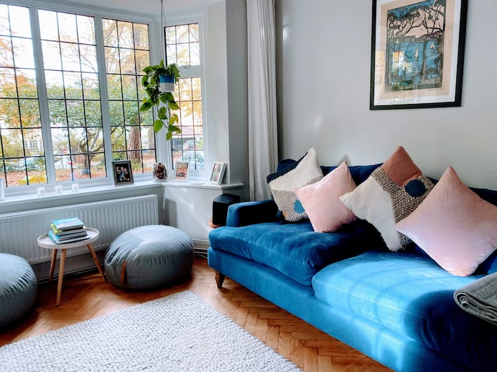 Spacious 4 Bedroom Home In Leafy Epsom. - Epsom