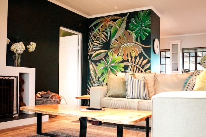 The Gallery At The Aloes Farm - Hilton - Howick
