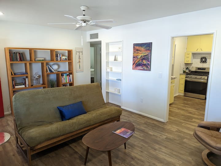 Renovated & Comfortable Getaway Near Uofa & Tmc - Tucson, AZ