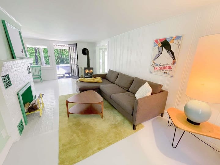 Wonderful 3 Bed Nestled Near White Mountain - North Conway, NH