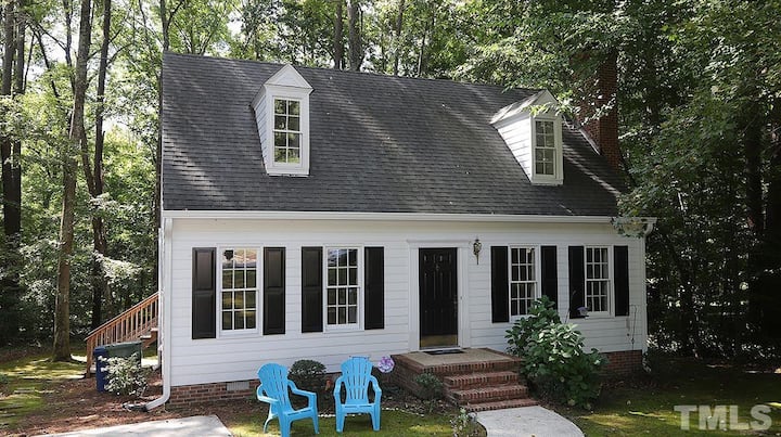 Cheerful Cottage W/ 1st Floor Br Near Unc And Duke - Durham, NC