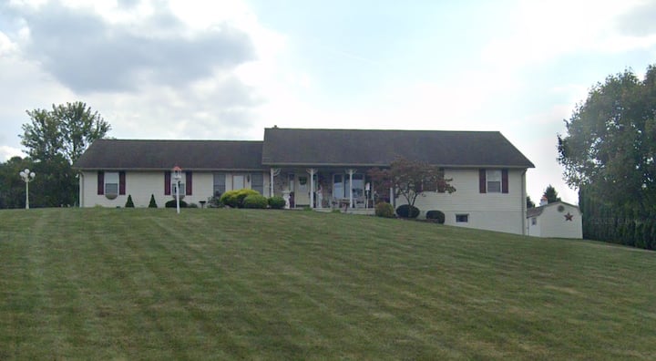 Country Home With Mountain View - Bethel, PA