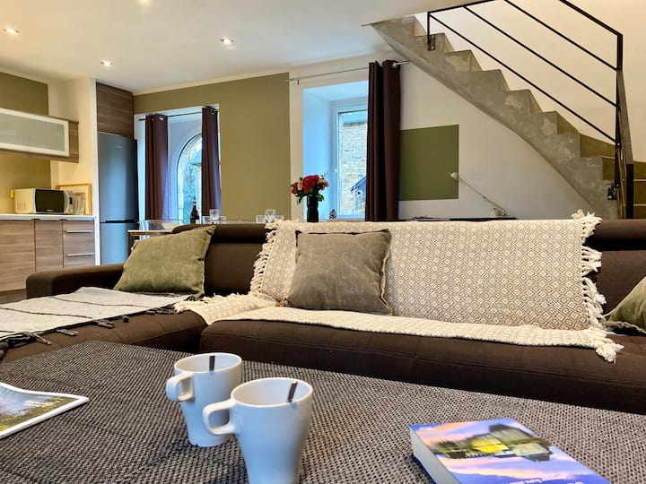 Gîte 4 Pers, Piscine Chauffée, Idéal 2 Couples - Dinan
