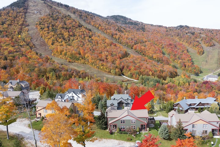 3br W Mountain View, Hot Tub, Pool Table & Sauna! - Killington, VT