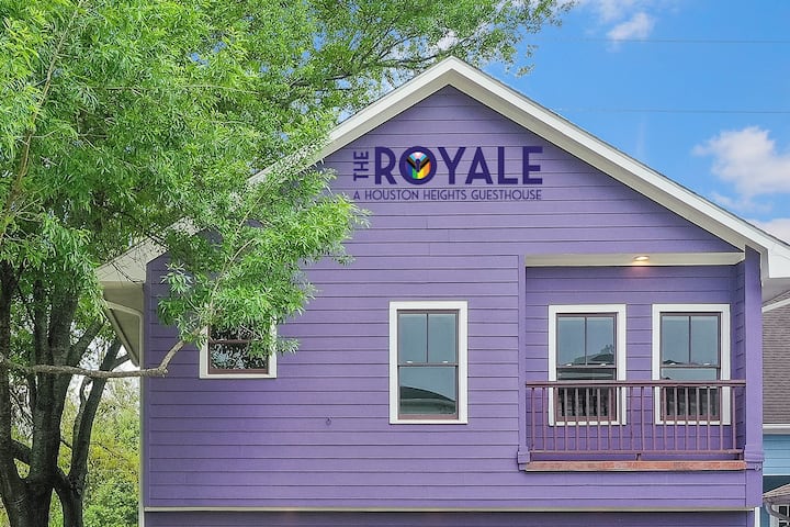 The Royale: A Houston Heights Guesthouse - Houston, TX