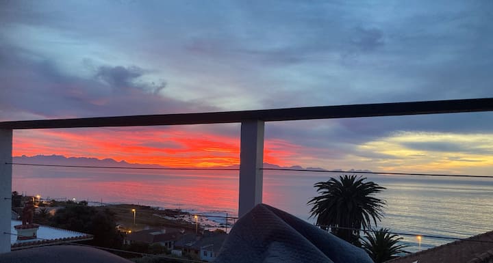 Innisfree - Tranquil Beauty In St James - Kapstadt