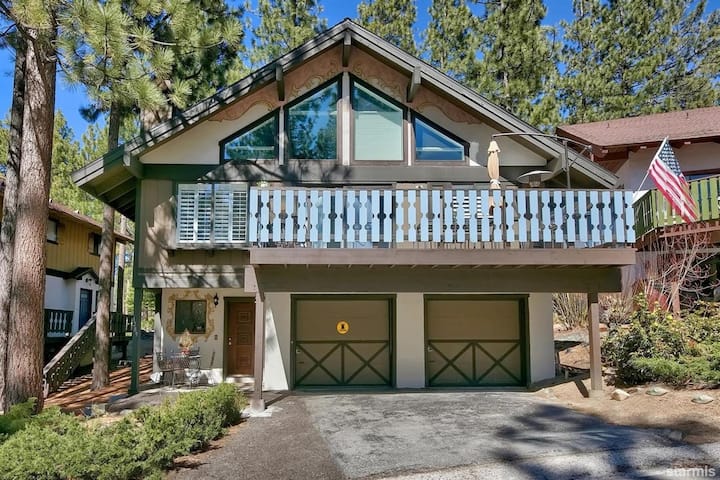 Family Friendly 2br + Loft Tahoe Tyrol Chalet - South Lake Tahoe, CA
