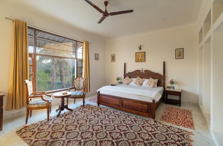 8 Rooms Villa With Swimming Pool - Udaipur
