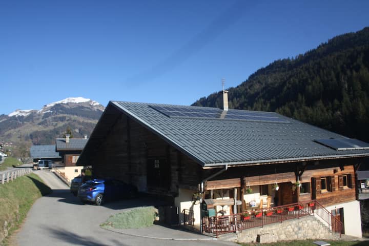 Appartement Dans Vieille Ferme Rénovée, Hte-savoie - La Clusaz