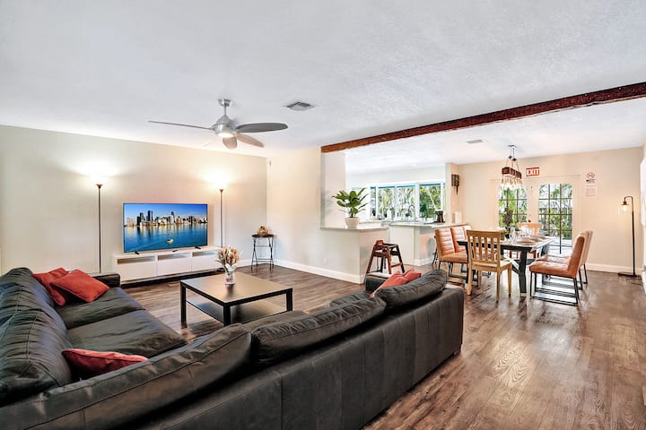 Wonderful 4br/3ba Villa Heated Pool Near Beach - Broward County, FL