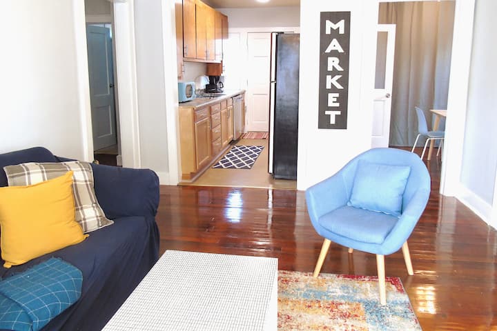Cute & Perfect Location, Minutes To Downtown Chs! - Charleston, SC