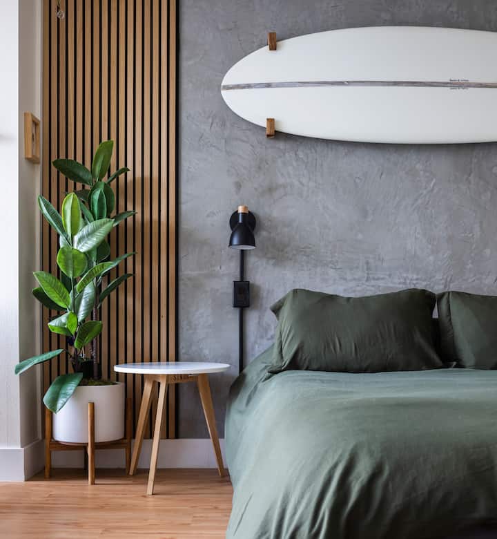 Eight Thousand Waves - Ala Moana Beach, HI