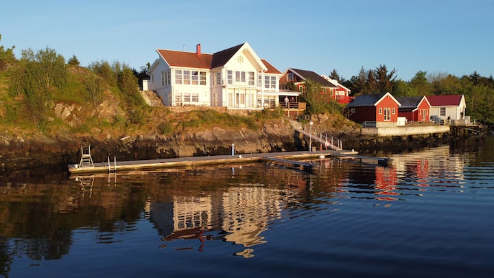 Oceanfront Luksusvilla Med Mange Fasiliteter - Fillan