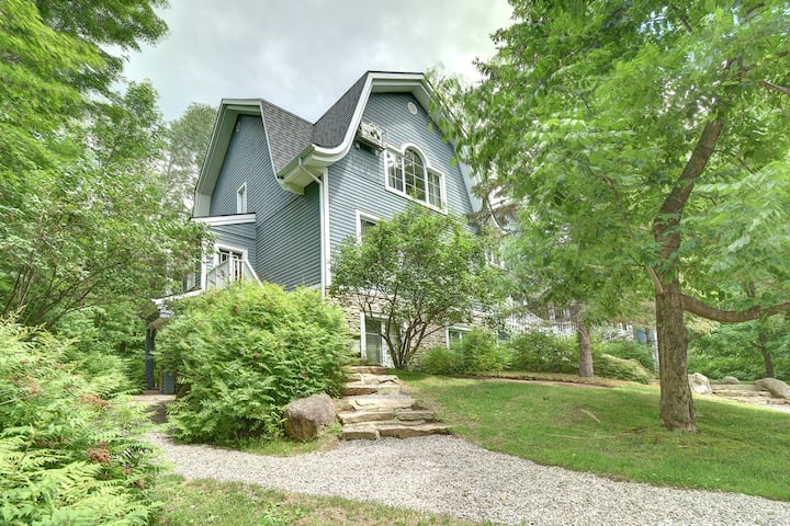 Mont Tremblant Condo-2br 2ba
8min Walk To Village - Mont-Tremblant