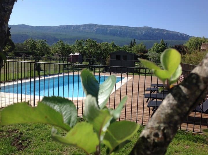 Villa Meublée Piscine Et Jacuzzi Privatifs - Nans-les-Pins
