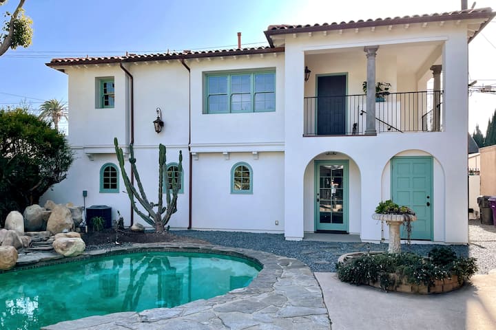 Stunning Villa In Historic District By The Beach - Long Beach, CA