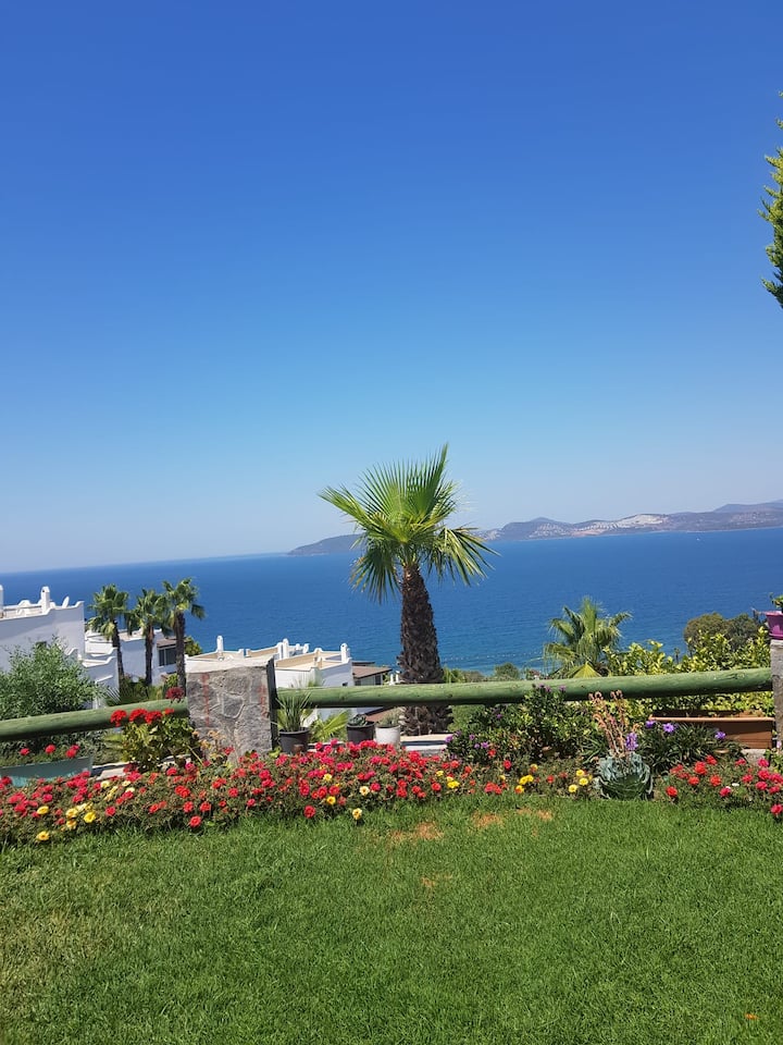 Luxury 3 Bedroom Villa With Sea View - Kıyıkışlacık