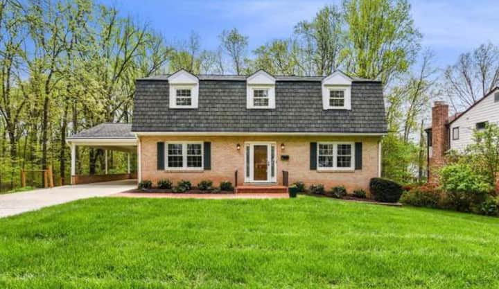 Beautiful Spacious Home - Gaithersburg, MD
