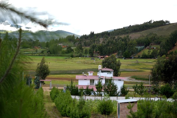 Acogedora Casa De Campo Con Vista Mágica - La Libertad (Peru)