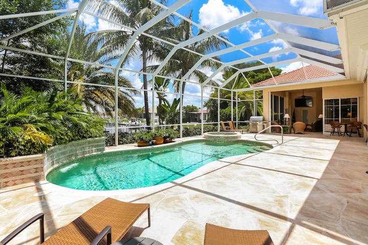 Royal Palm Paradise 
A Luxury Canal Home - Punta Gorda, FL