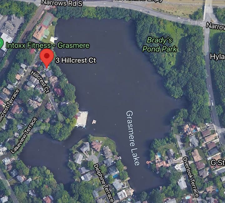 The Little Paradise - New Owner - Staten Island