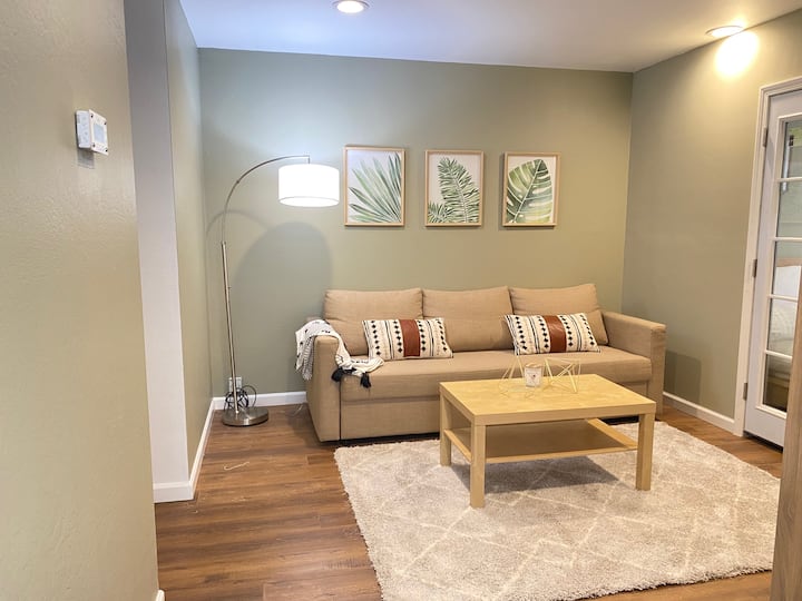 (1) Cozy Private Bedroom In Mt View! Clean & Safe! - Mountain View, CA