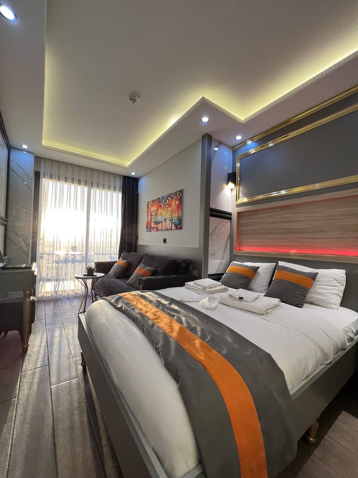 Manzaralı Balkonlu Oda(2) - Istanbul
