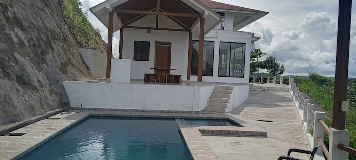 Renewed House, Sun, Ocean And Sand At Canoa - Canoa