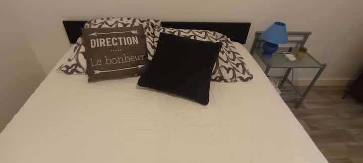 Chambre Privée - Joué-lès-Tours