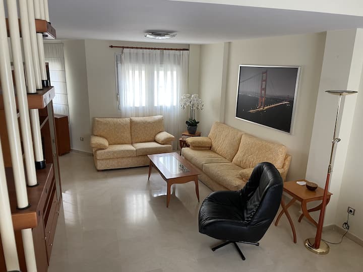 Cómodo Piso Junto A La Playa De La Malagueta - Málaga