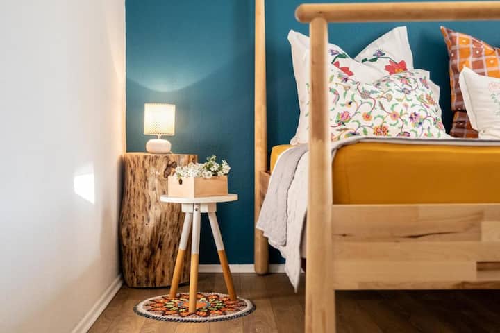 Apartments Lota 2 Br Apt On Top Location & Parking - Supetar
