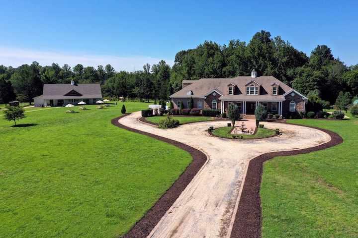 The Inn At Castle Glen Winery - Kings Dominion, Doswell