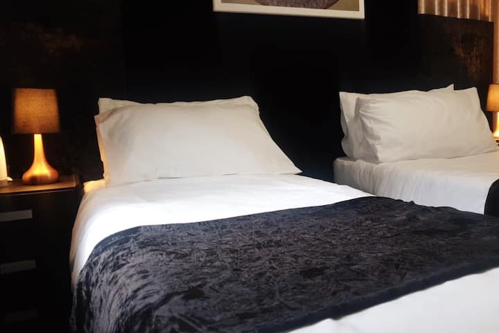 City Centre 2 Bedroom W/netflix N/o2 - Birmingham