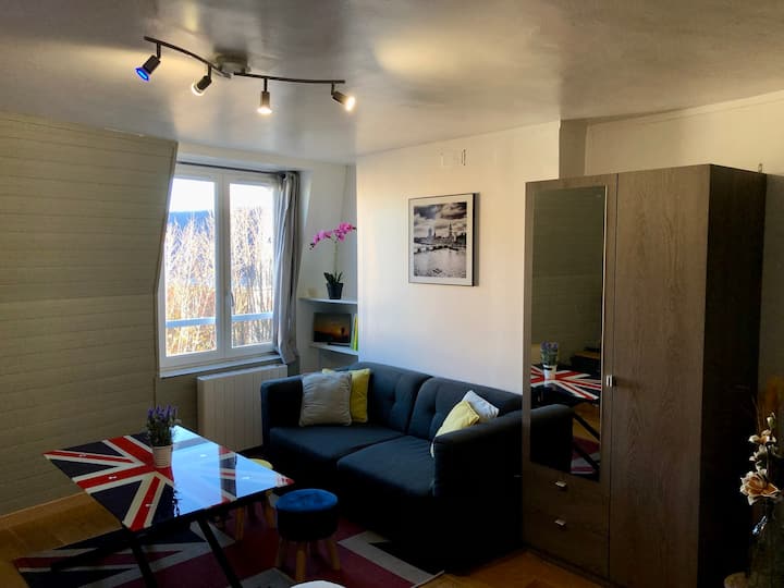 Lagny - Studio Confortable En Plein Cœur De Ville - Claye-Souilly