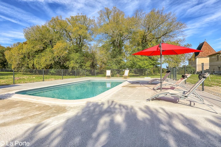 Gîte Grande Capacité 15 Pers Dans Le Périgord Vert - Dordogne