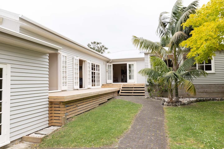 Parahaki House - Whangārei