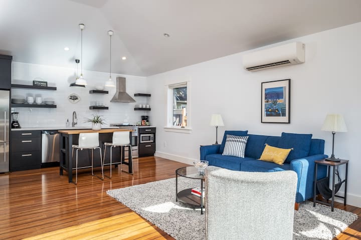 Stylish Laurelhurst Guesthouse - Marshall Park - Portland