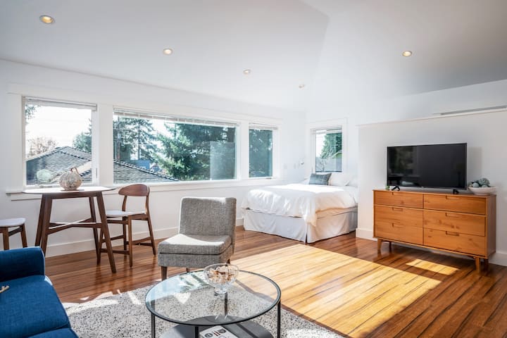 Stylish Laurelhurst Guesthouse - Piedmont - Portland