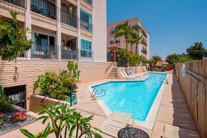 Modern 2bd/2ba W/pool In Heart Of Pacific Beach - San Diego, CA