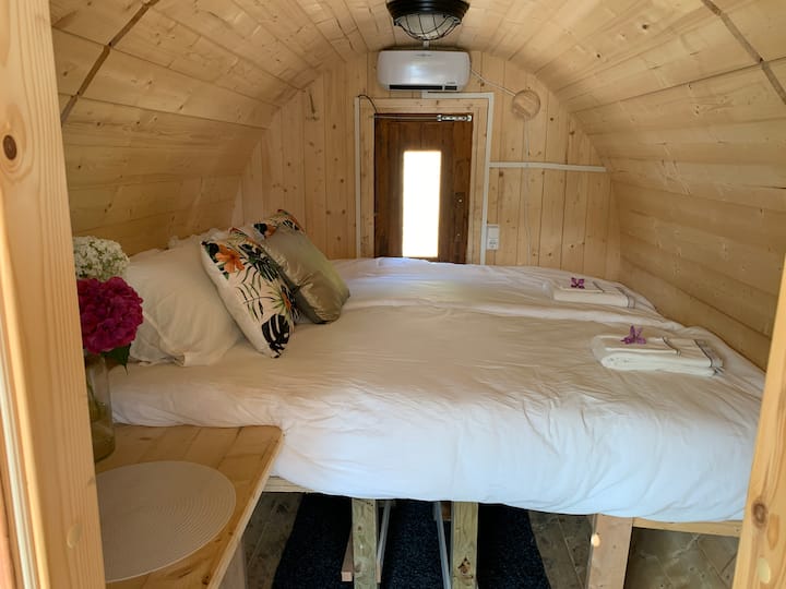 Wooden Tiny House No. 6 With Wood Burning Hot Tub - Rotterdam