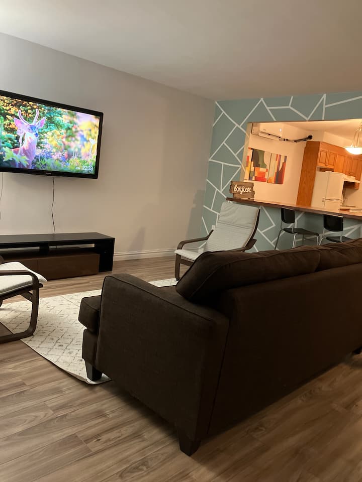 Appartement Privé Près De L’aéroport. - Dorval