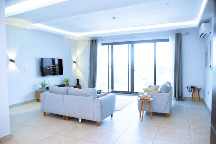 Cozy 2-bedroom Apartment In Prime East Legon - Accra