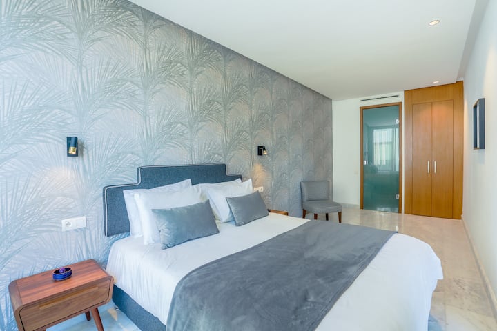 Keyless Smart Lock/tramway/fast Wi-fi/free Parking - Casablanca