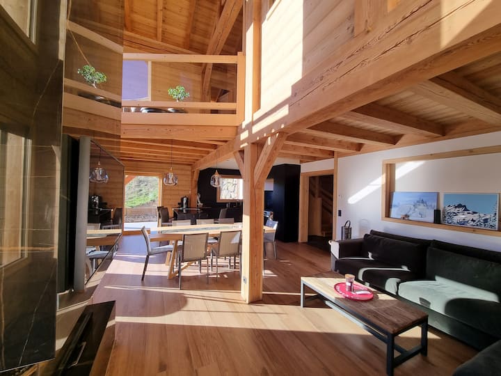 Demi Chalet Standing, Spacieux Et Vue Panoramique - La Clusaz